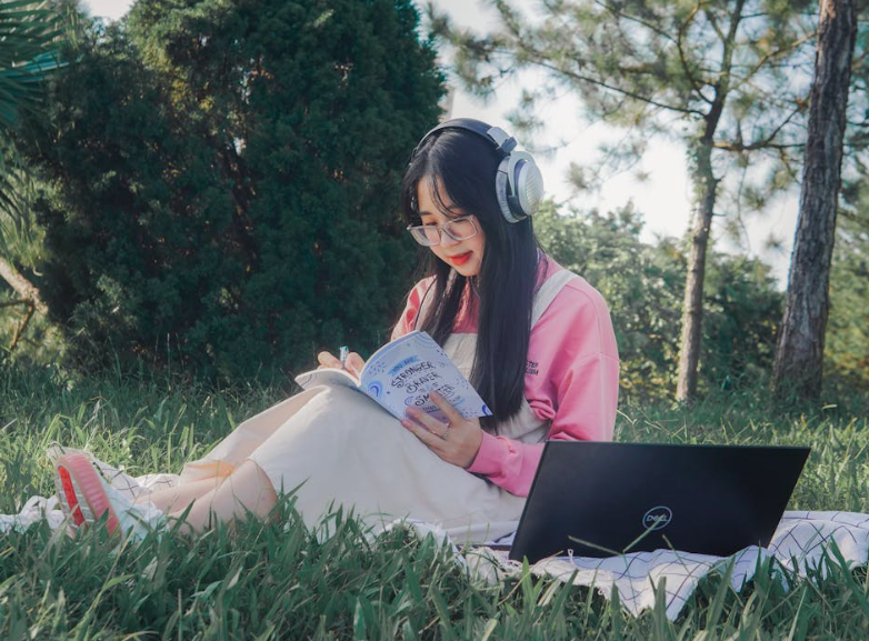 Daily Word Habits for Year-Round Vocabulary Growth - Wordela